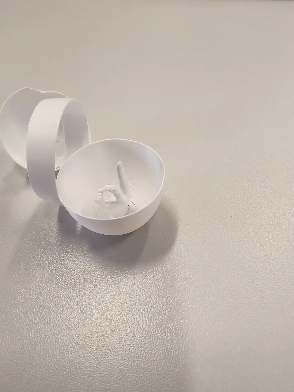 The Ultimate Egg Prank - "Gotcha" April Fools' Egg - Free 3D Print ...