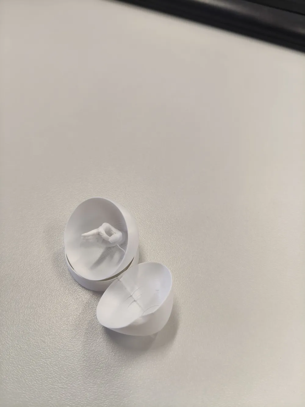 The Ultimate Egg Prank - "Gotcha" April Fools' Egg - Free 3D Print ...