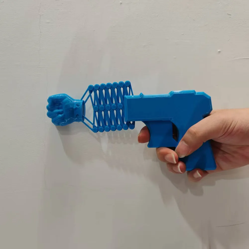 Essential stall equipment: automatic retractable spring-loaded pistol ...