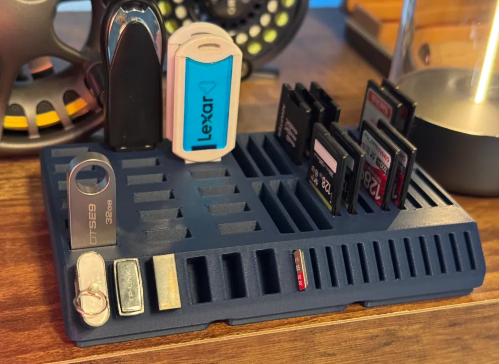 Gridfinity 2x3 USB, SD, MicroSD, CFeB holder - Free 3D Print Model ...