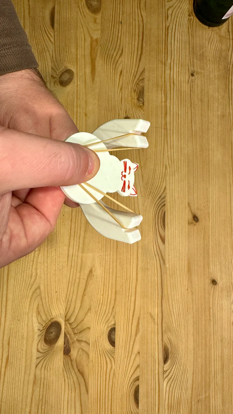 Cat Slingshot by Habitaritus - MakerWorld