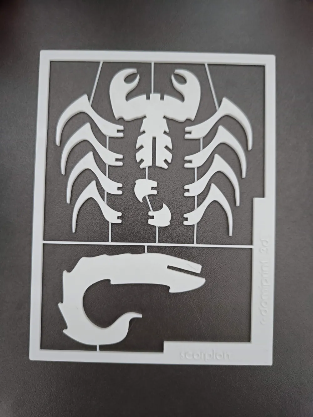 Scorpion - kit card by dominikkrpec - MakerWorld