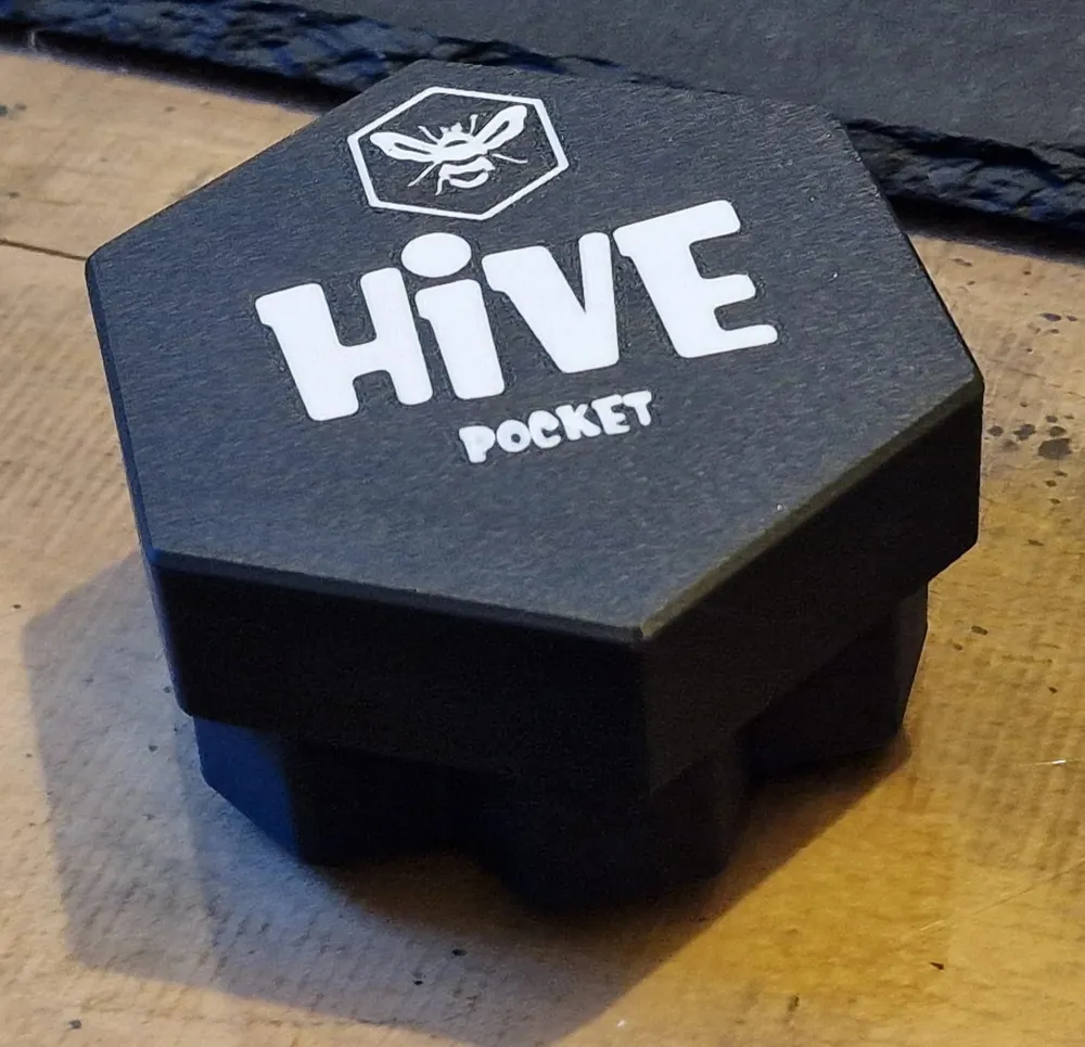 Pocket Hive Storage Box with Logo and text Remixed by Susi-Knalltüte ...