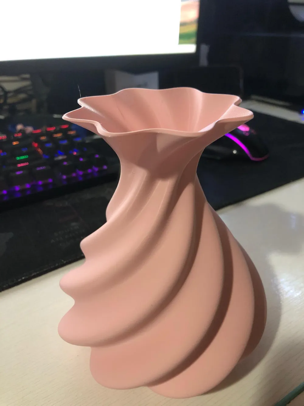 vase with eight petals by MS 3D LAB - MakerWorld