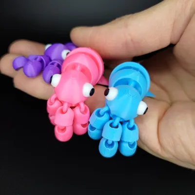 Flexi Cute Squid Keychain by ilya91 MakerWorld: Download Free 3D Models