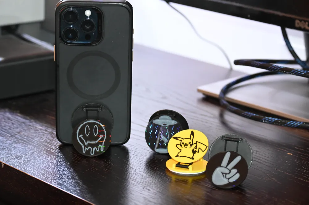 Fidget & Phone Holder by Ritz.Prints.3D MakerWorld: Download Free 3D Models