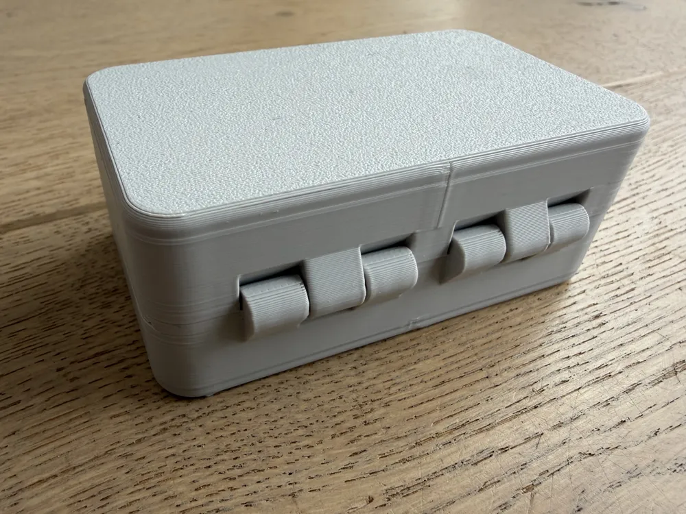 Caja de almacenamiento paramétrica con divisores personalizables por ...