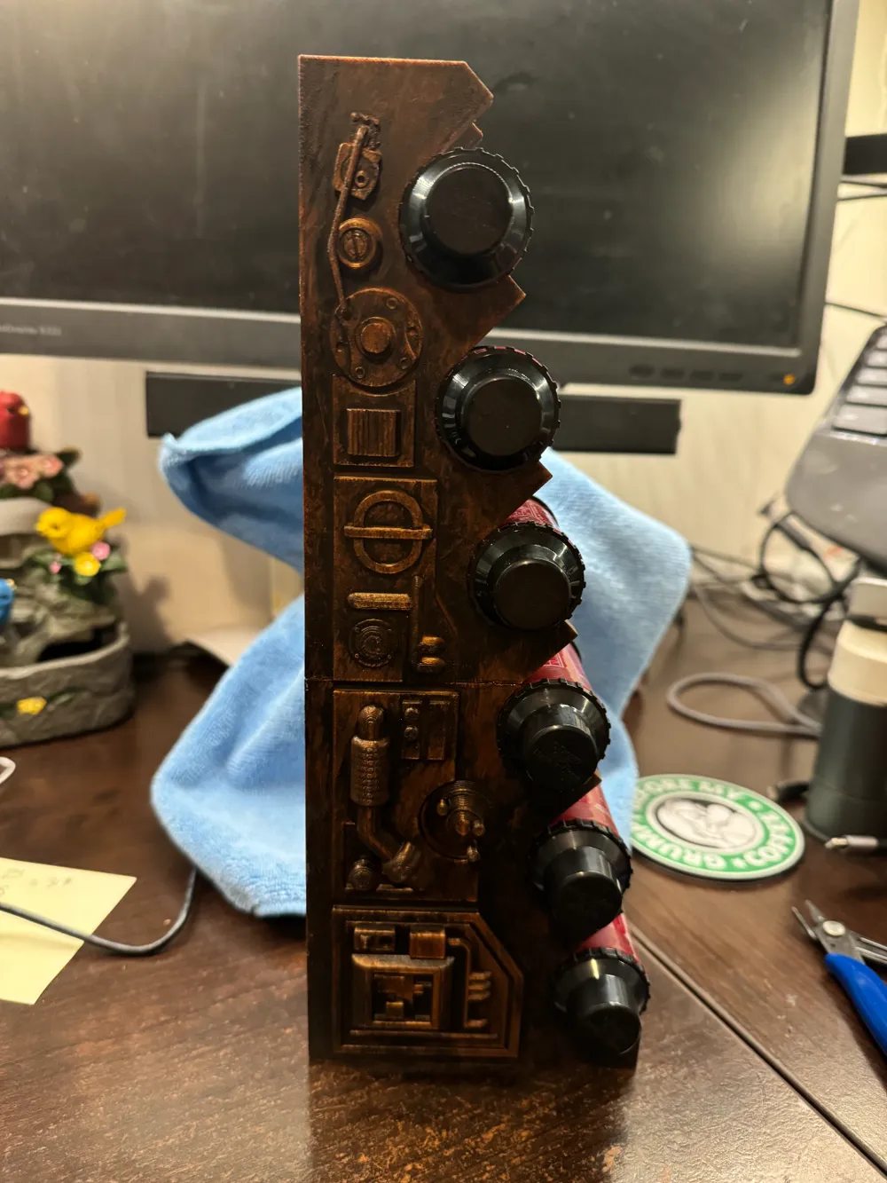 Kyber Crystal 2.0 Display Rack Remixed by Divemaster - MakerWorld