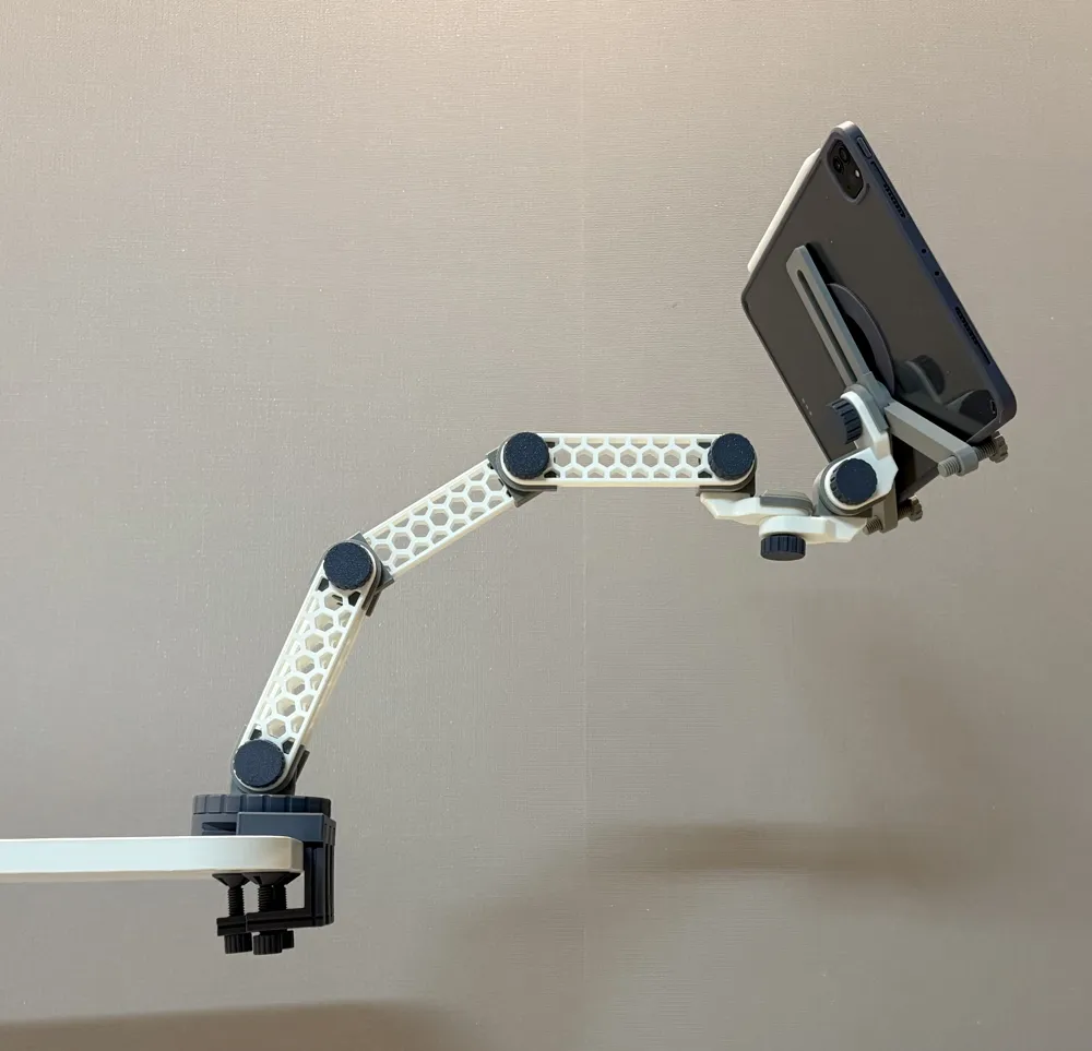 可定制机械臂 (v2) 来自 June MakerWorld：免费下载 3D 模型