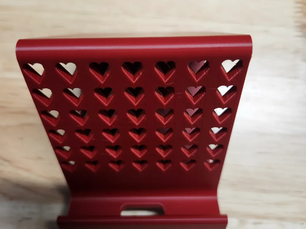 Heart Design Celly Stand - Free 3D Print Model - MakerWorld