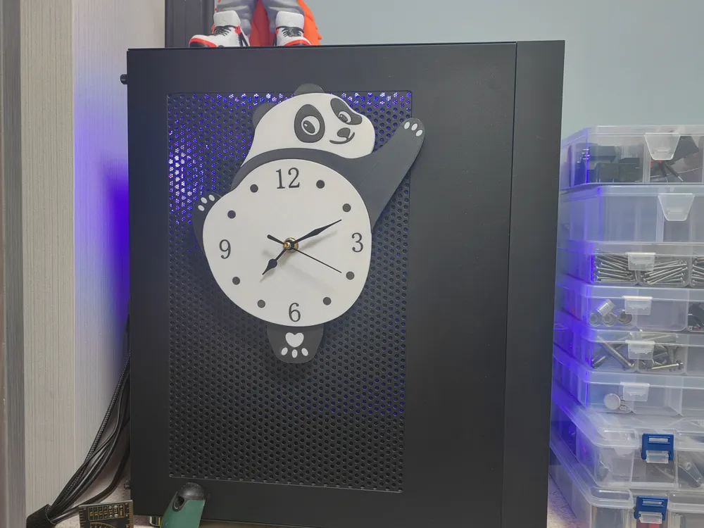 Panda clock with walking numbers - Raccoon clock by user_1909987077 ...