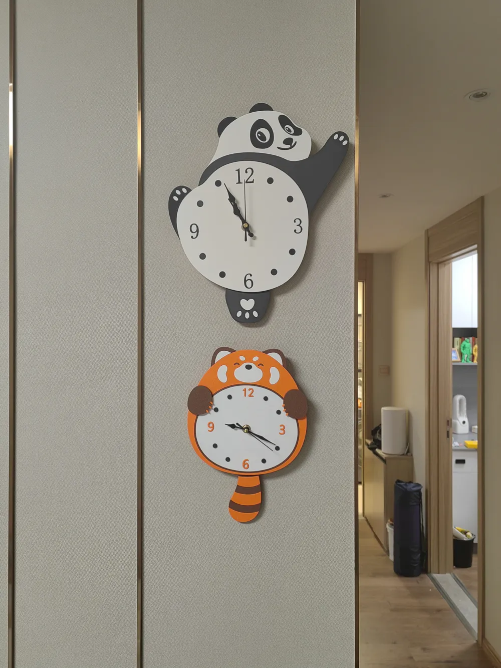 Panda clock with walking numbers - Raccoon clock by user_1909987077 ...