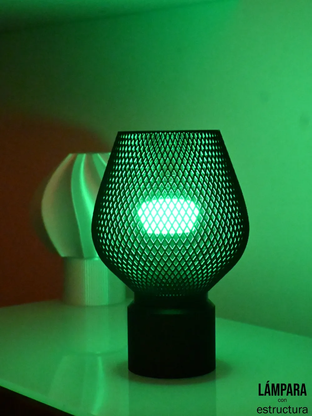 Table Lamp Grid Structure - Free 3D Print Model - MakerWorld