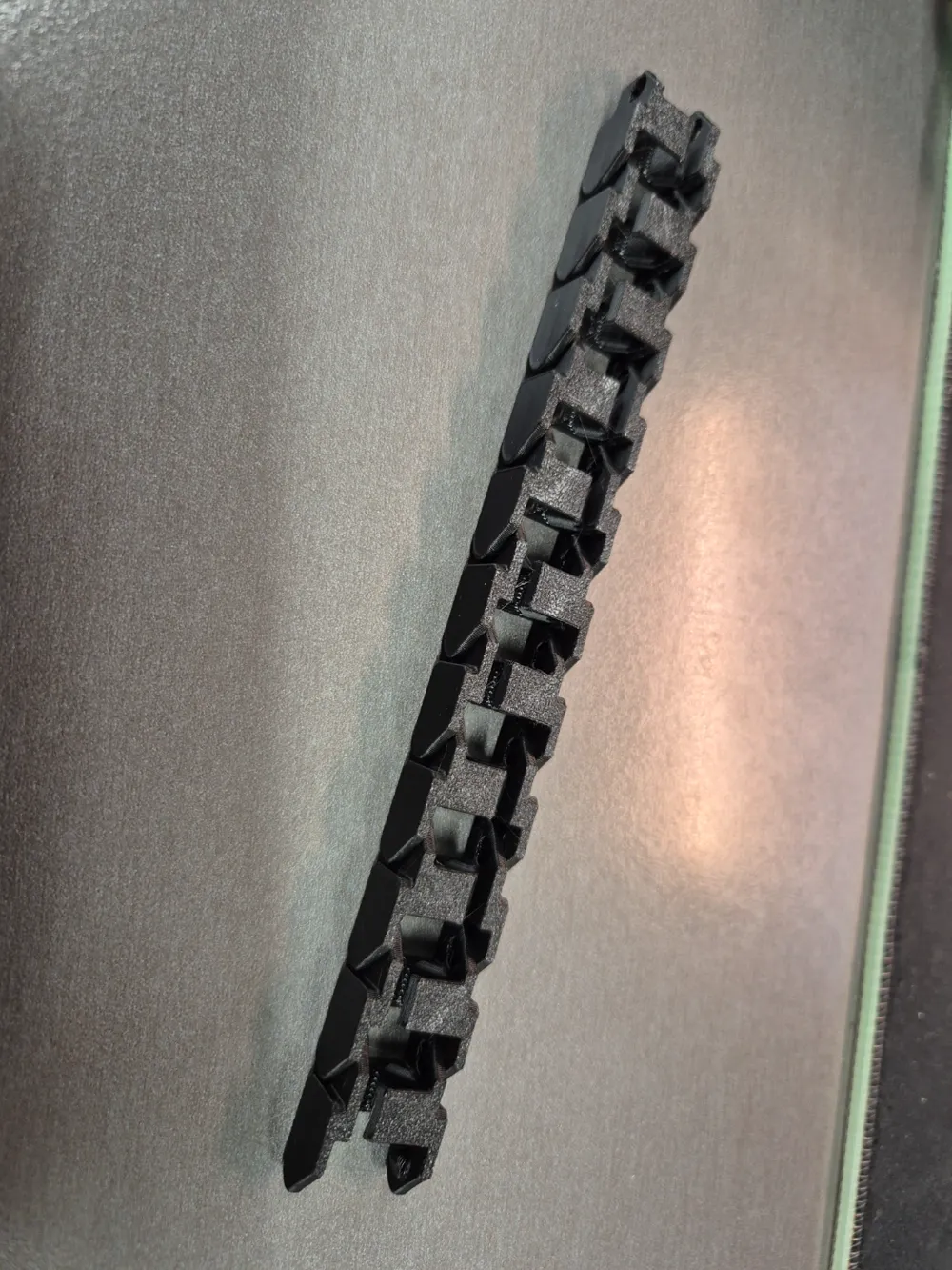 Cable Chain Track Trunking - Full Articulation - Free 3D Print Model ...
