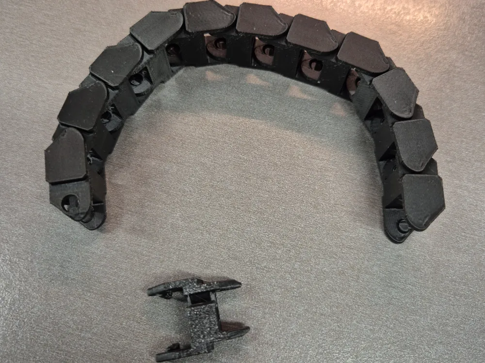 Cable Chain Track Trunking - Full Articulation - Free 3D Print Model ...