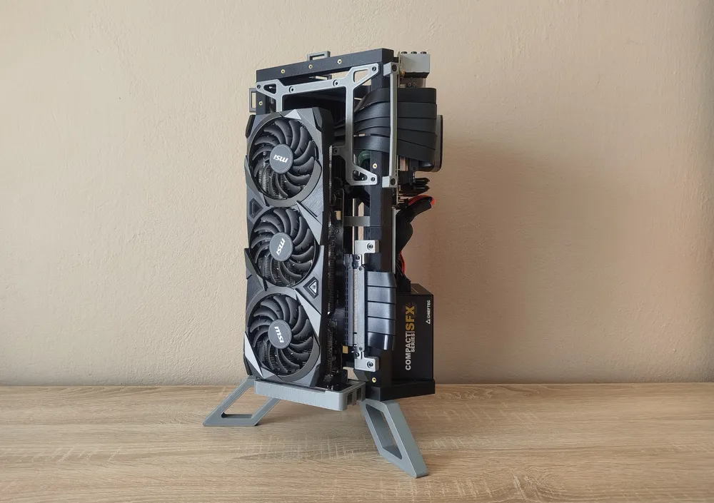 Triangulus ITX 塔式机箱 - 免费 3D 打印模型 - MakerWorld