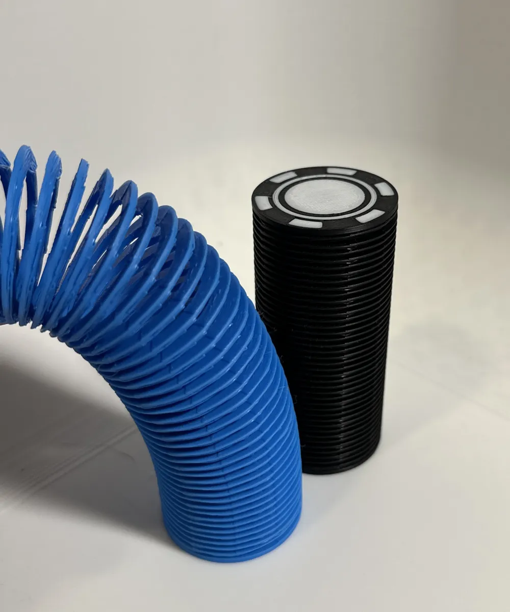 Poker Chip Slinky Fidget by Inevitable Creations MakerWorld: Download ...