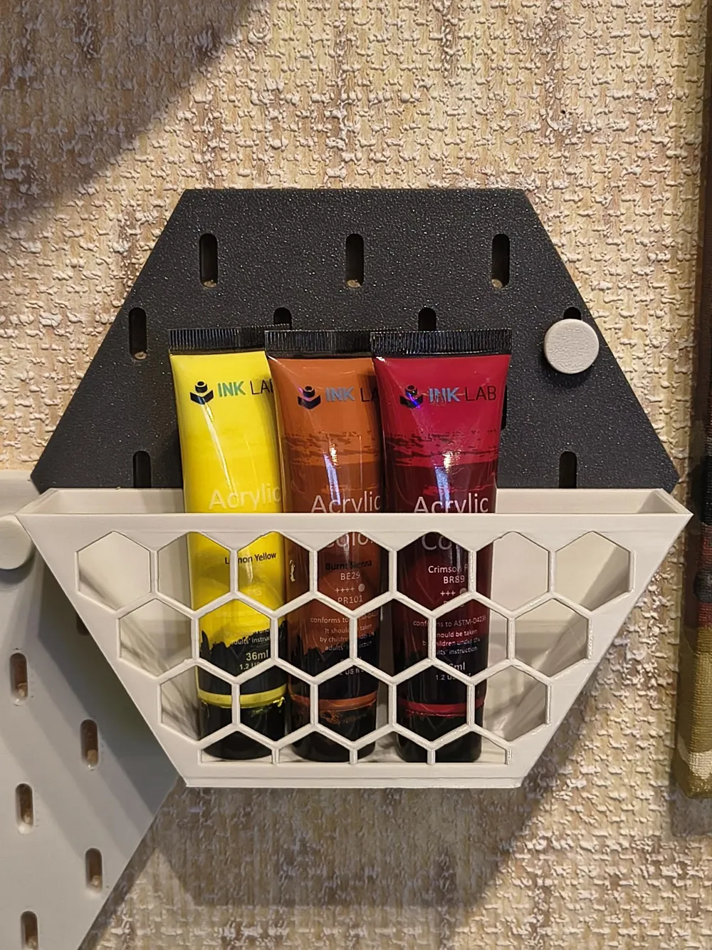 Skadis Hex-storage box - Free 3D Print Model - MakerWorld