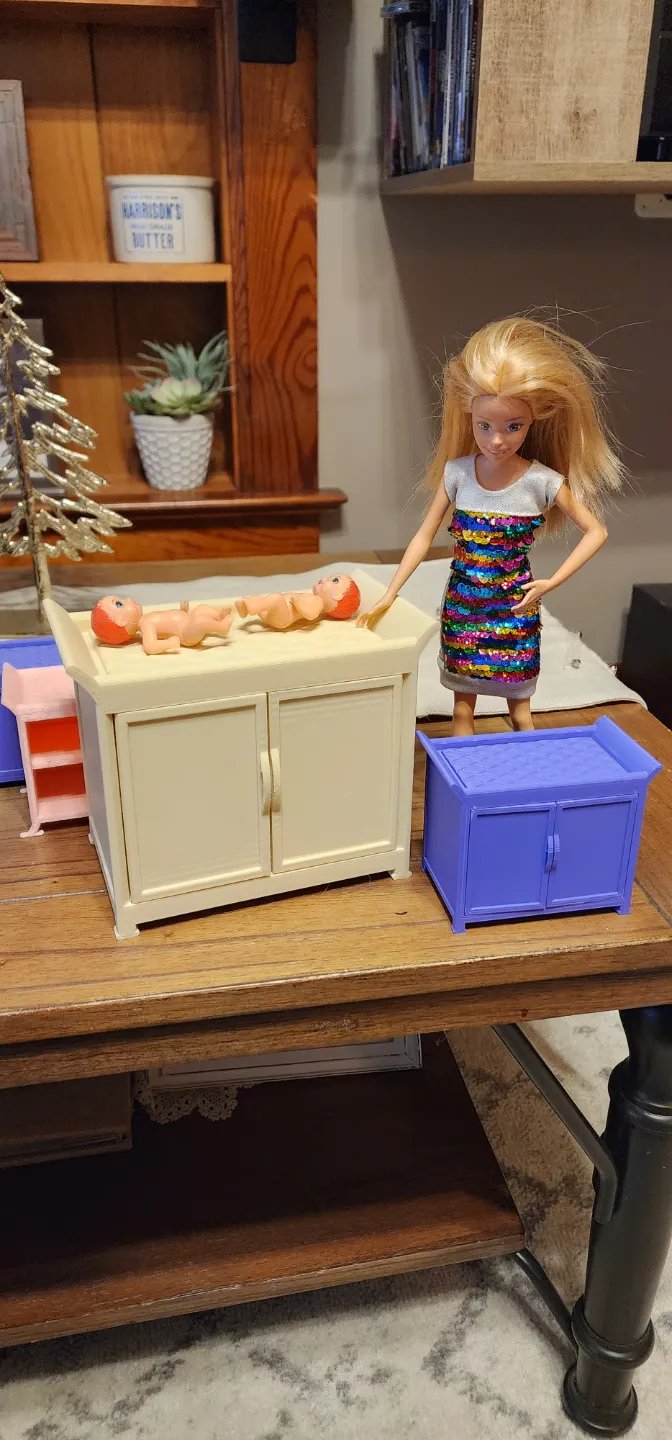 Barbie changing table by Wallace3D - MakerWorld