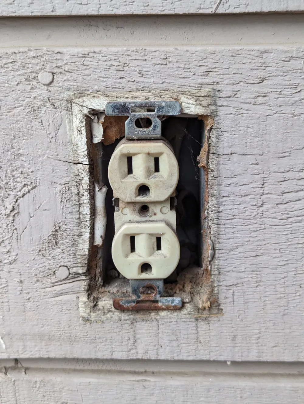 WeatherBox Outdoor Outlet Enclosure by JJTechPrints - MakerWorld