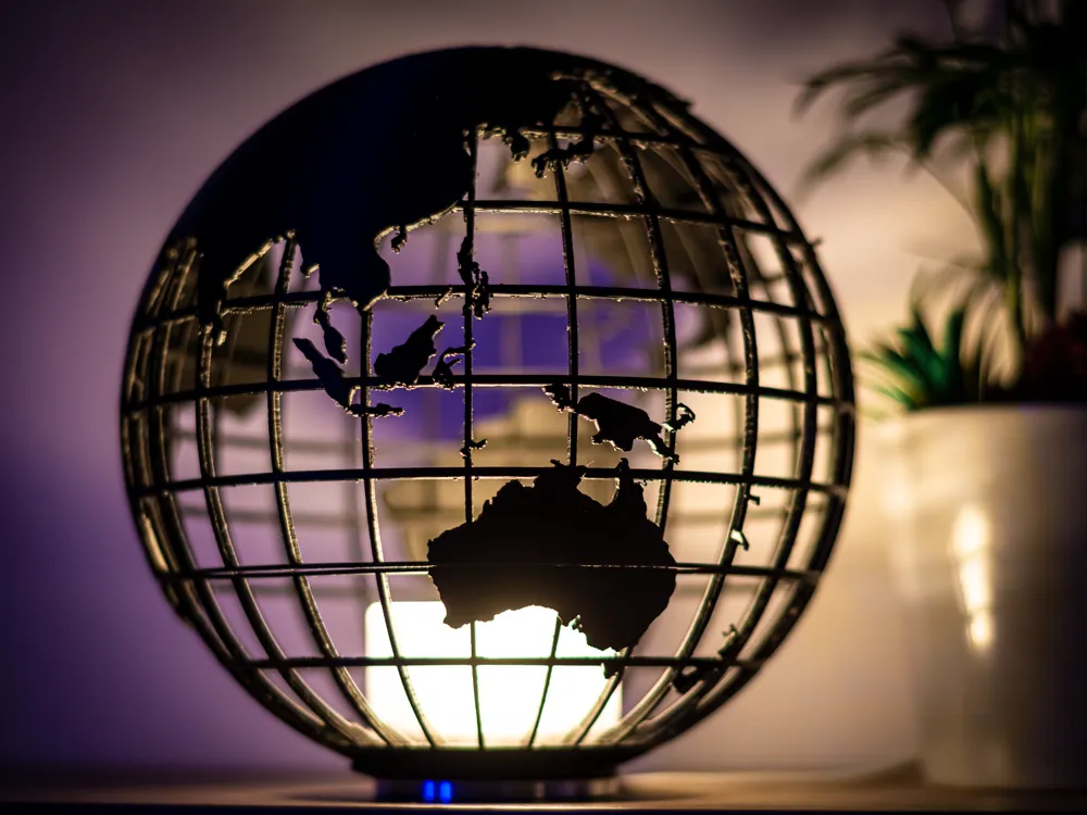 Transparent Earth Globe - Lamp by Megatiks MakerWorld: Download Free 3D ...