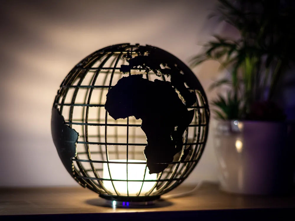 Transparent Earth Globe - Lamp - Free 3D Print Model - MakerWorld