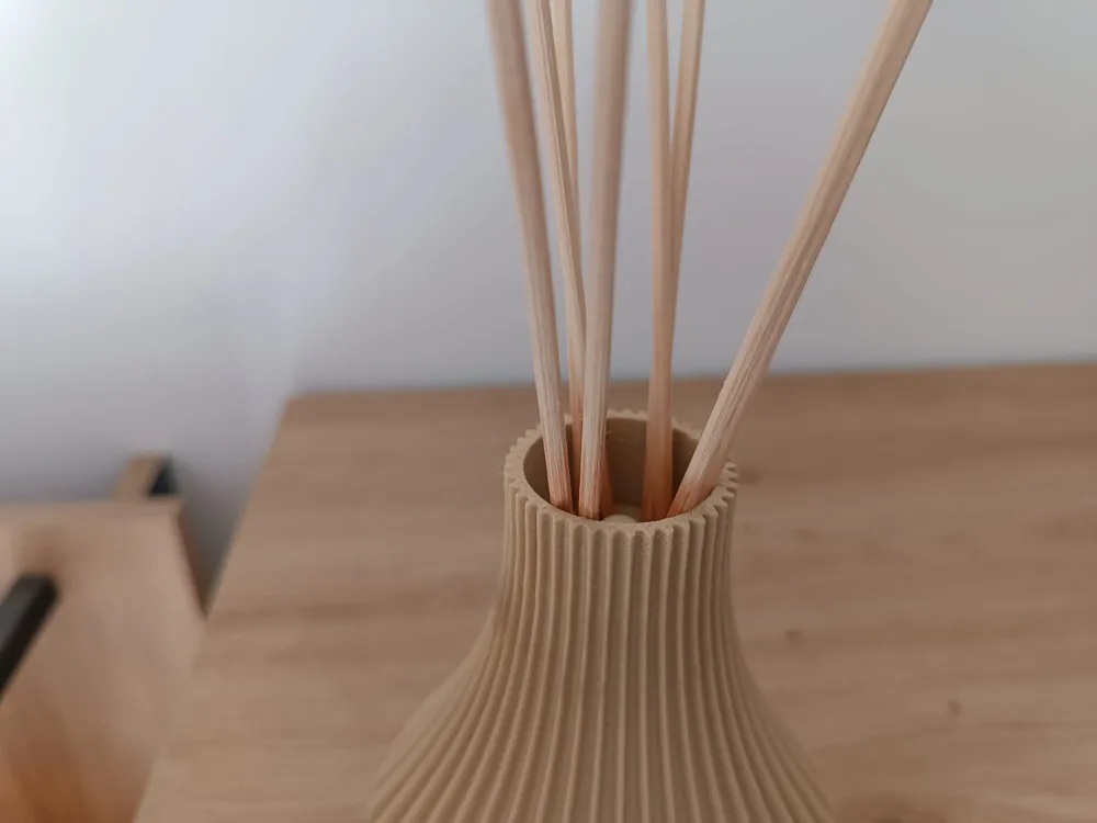 Reed diffuser - Free 3D Print Model - MakerWorld