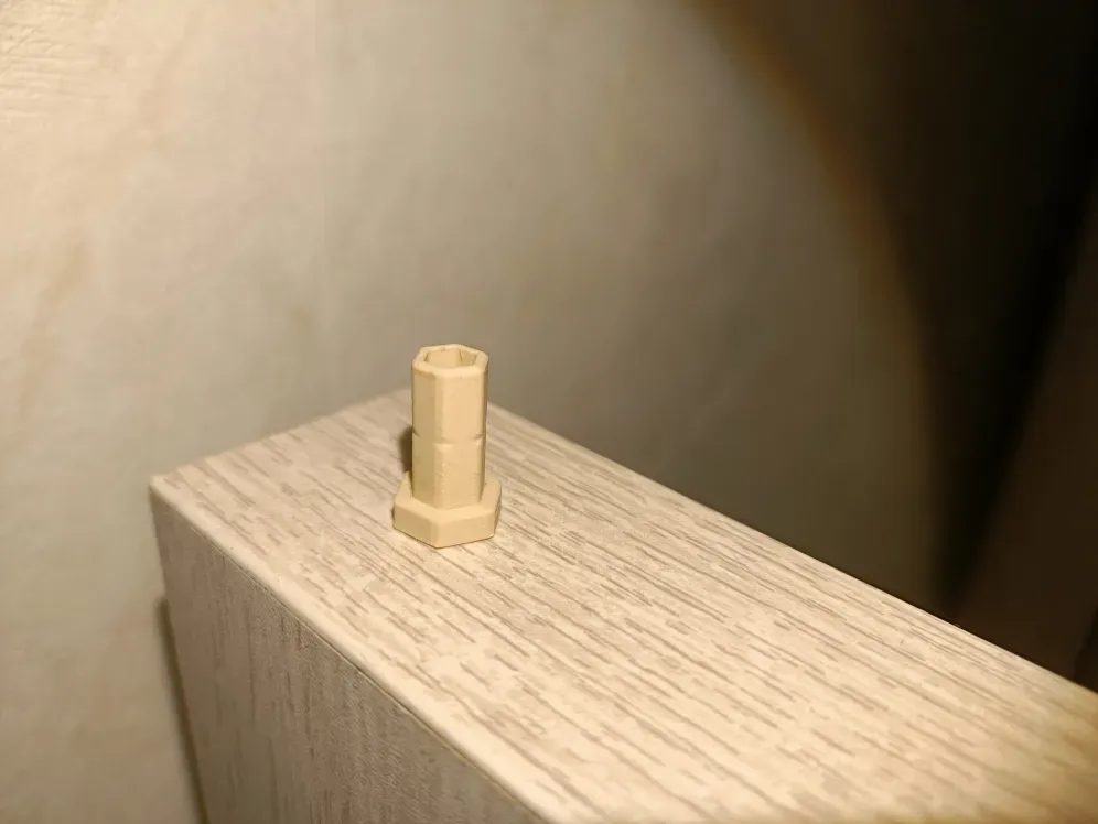 1/4" (6.35mm)至4mm内六角套筒适配器 来自 Noedel MakerWorld：免费下载 3D 模型