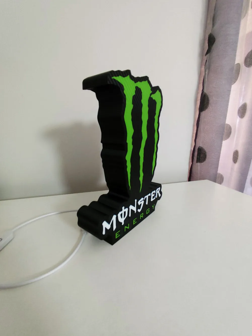 Light box/Lamp Monster Energy - Free 3D Print Model - MakerWorld