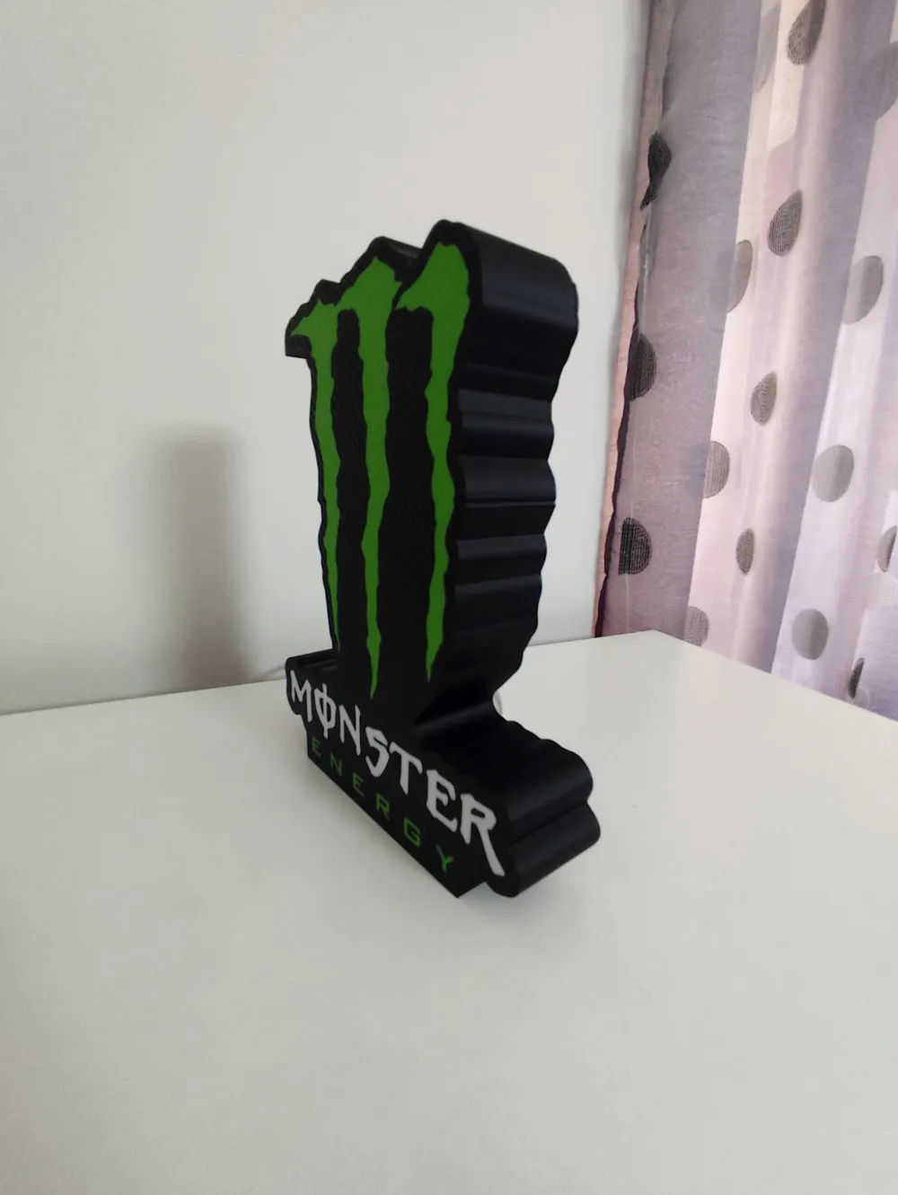 Light box/Lamp Monster Energy - Free 3D Print Model - MakerWorld