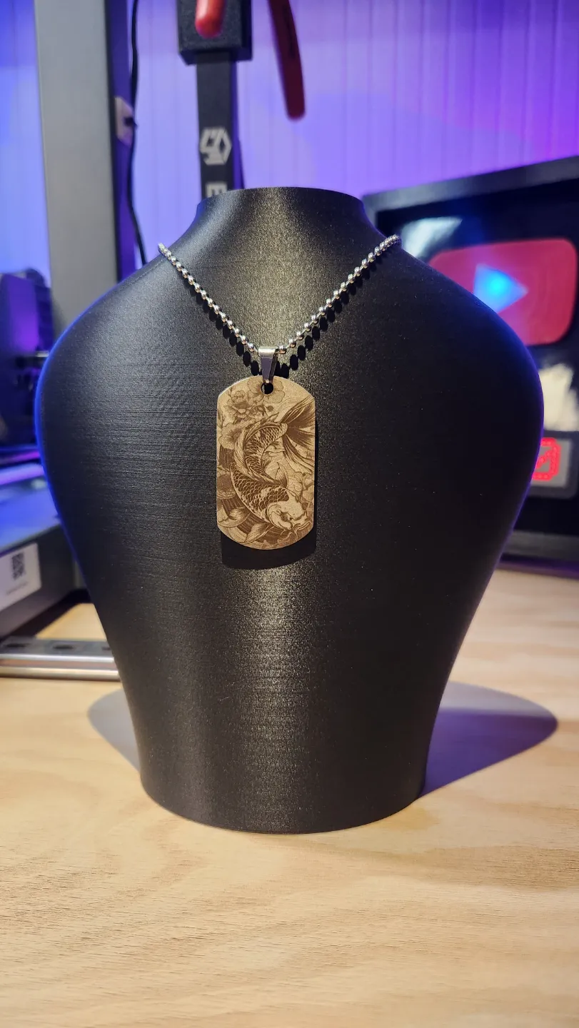 Porte-Collier Buste par Embrace Making - MakerWorld