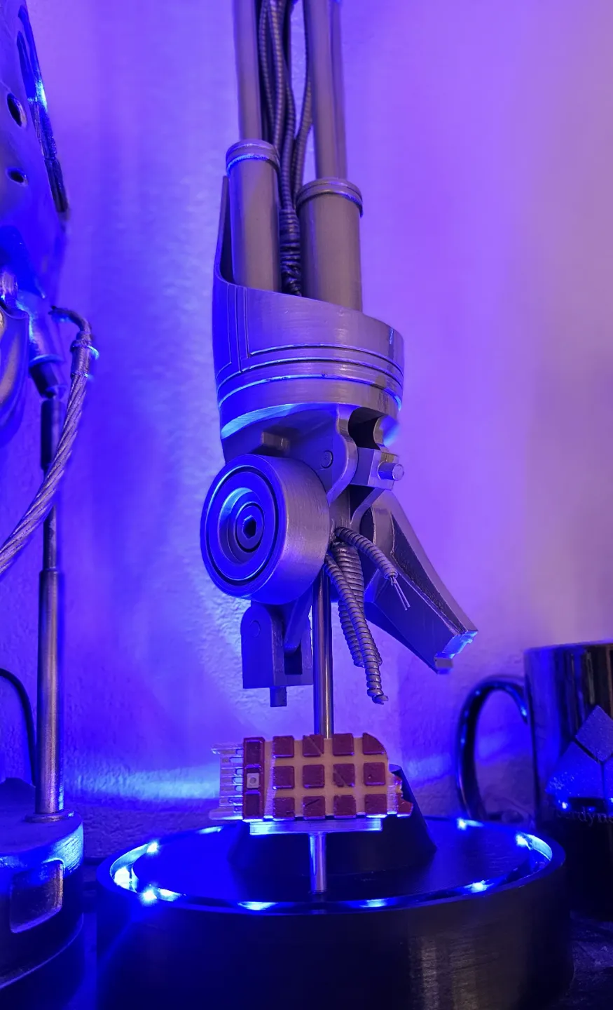 Terminator T800 Arm with Light Base - Free 3D Print Model - MakerWorld