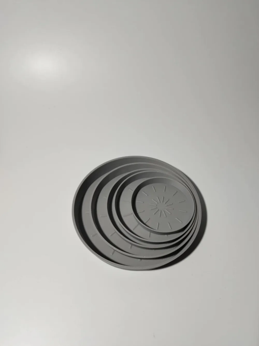 fast simply flower pot tray - Free 3D Print Model - MakerWorld