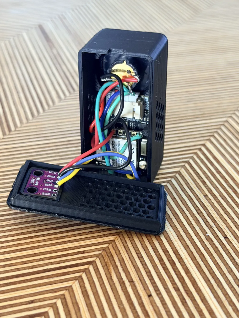 Human Presence Sensor (mmWave + PIR) Enclosure by Sup08 MakerWorld ...