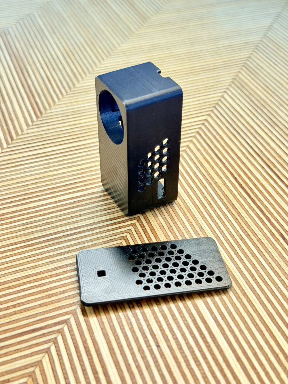 Human Presence Sensor (mmWave + PIR) Enclosure by Sup08 MakerWorld ...