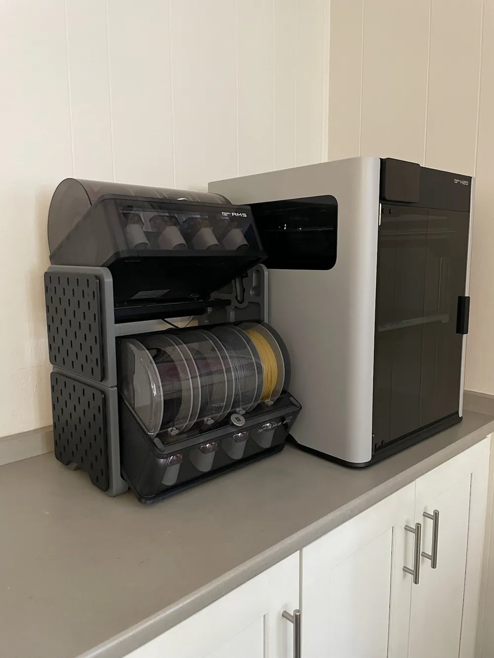 Flip Flop Dual AMS Stacker - Free 3D Print Model - MakerWorld