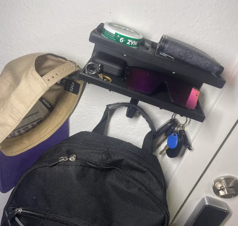 DropZone: Almacenamiento para llaves, cartera, gafas de sol, etc ...