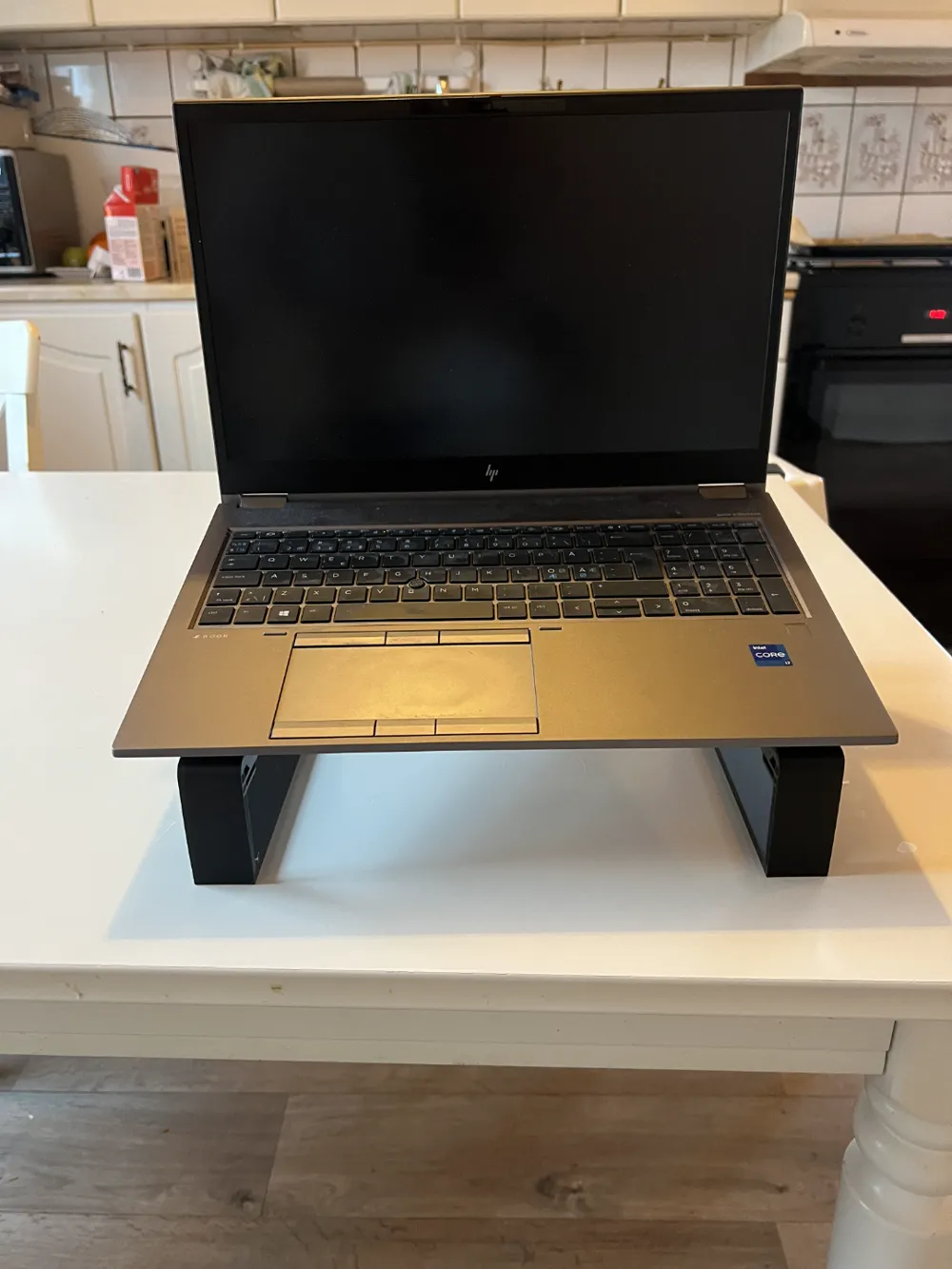 Laptop stand by Swarley - MakerWorld