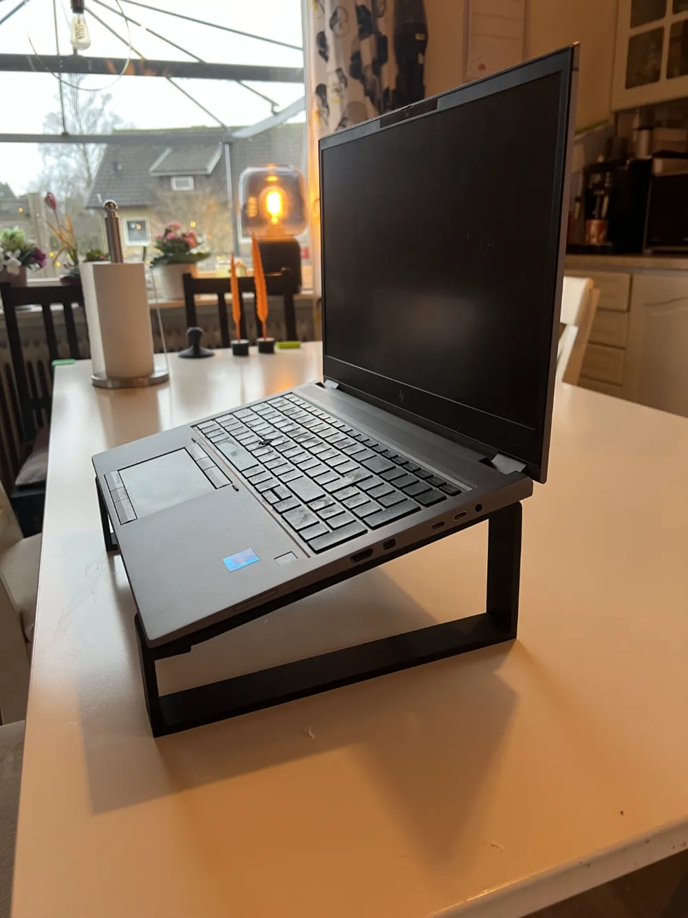 Laptop stand by Swarley - MakerWorld
