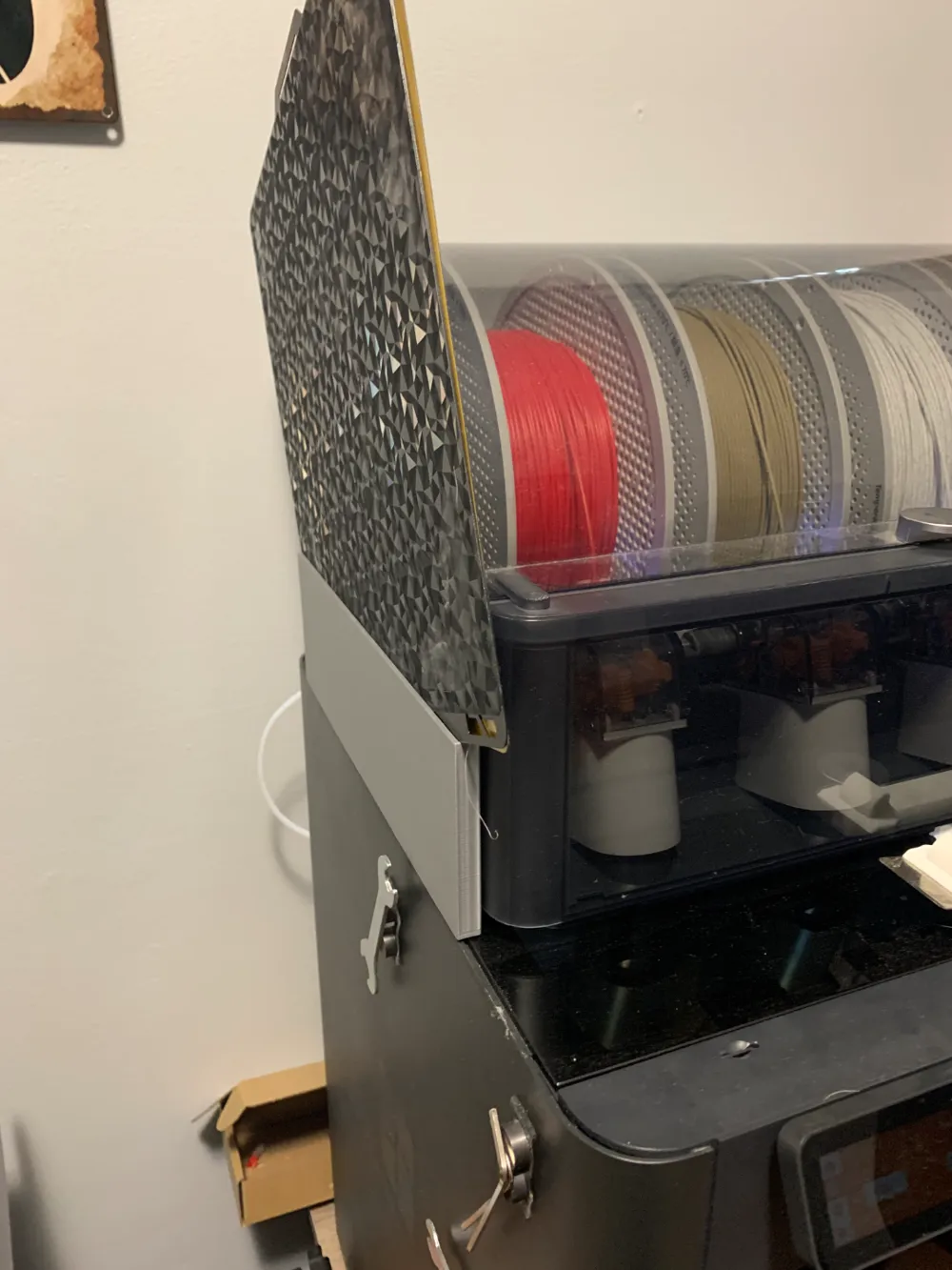Spare build plate holder by tjpucci07 - MakerWorld