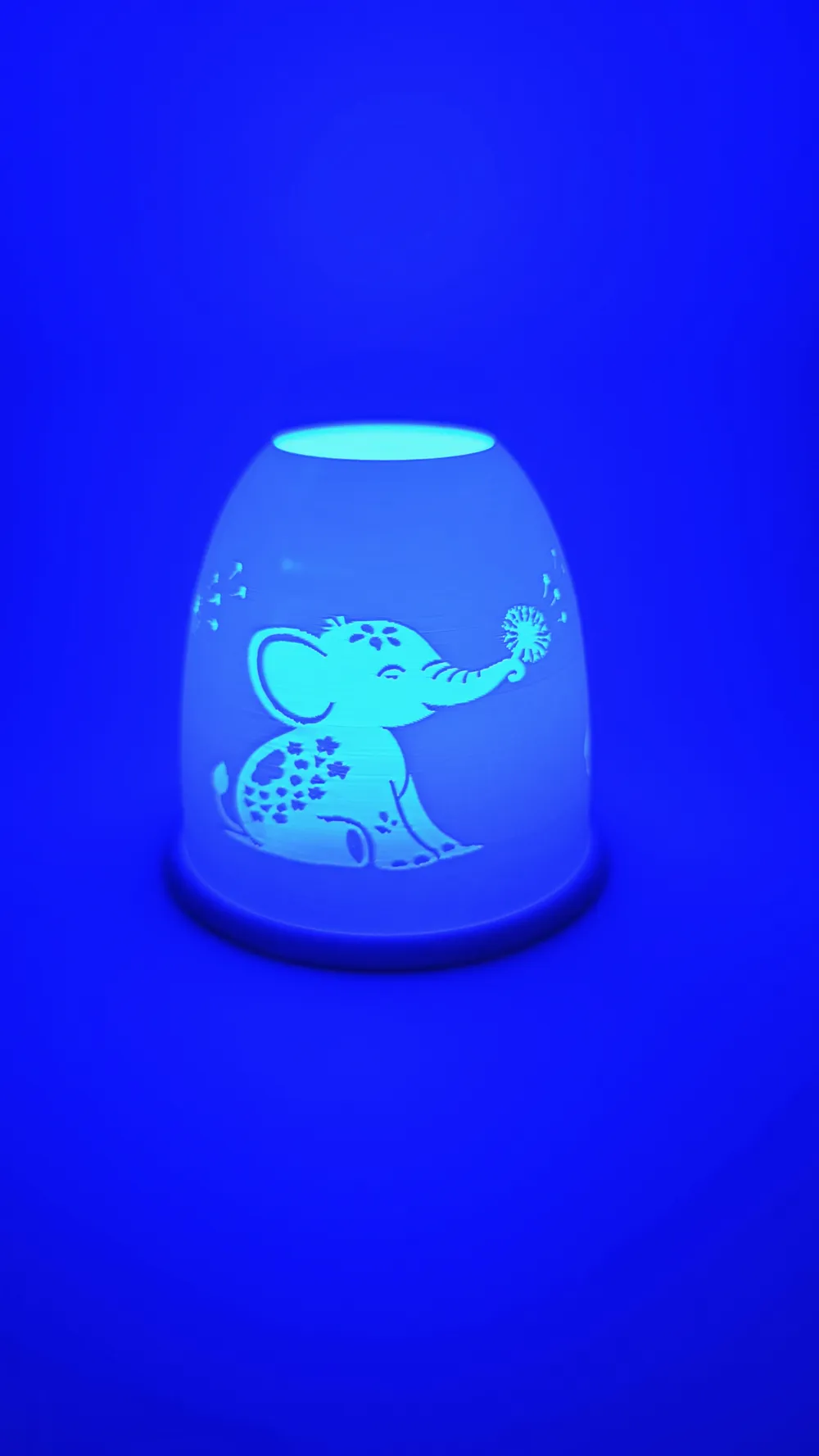 Dream Elephant Dandelion Night Light Puck Light - Free 3D Print Model ...