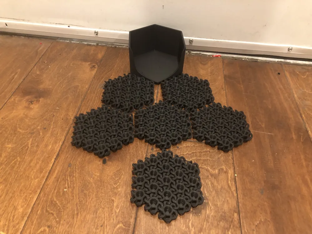 NASA Inspired Chainmail Coasters Remixed by MiscPrinter - MakerWorld