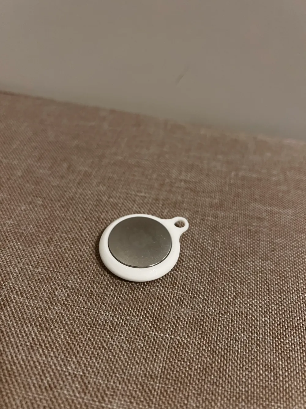 Airtag - Free 3D Print Model - MakerWorld