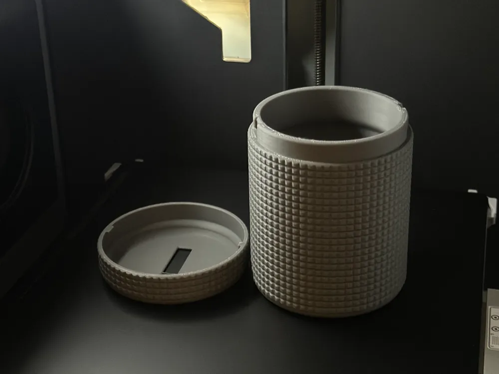 Modern Piggy Bank (Smaller Version) - Free 3D Print Model - MakerWorld