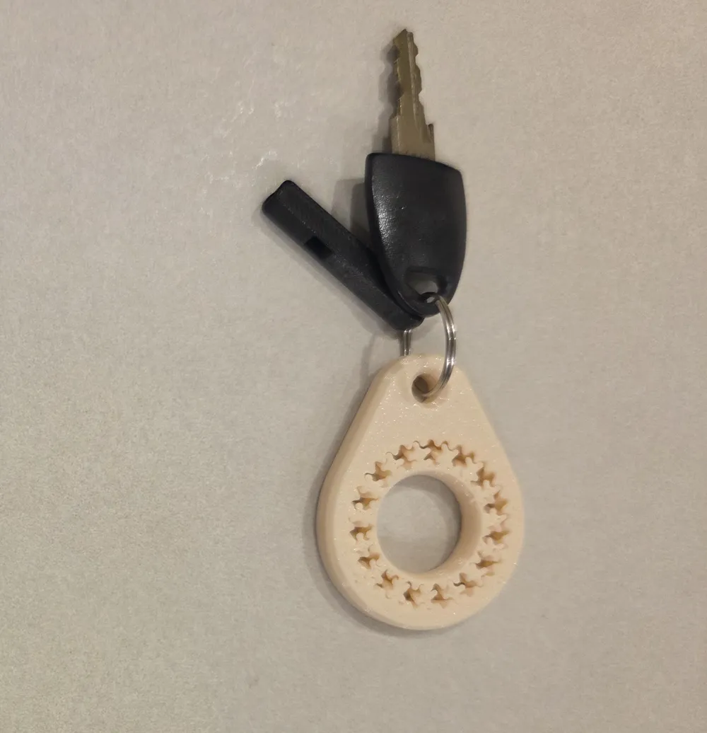 Keychain with rotating fidget ring and gears by Caporale82 MakerWorld ...