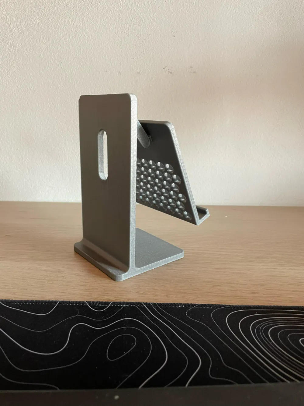adjustable ipad Riser - Pro Display XDR by imtocxo MakerWorld: Download ...