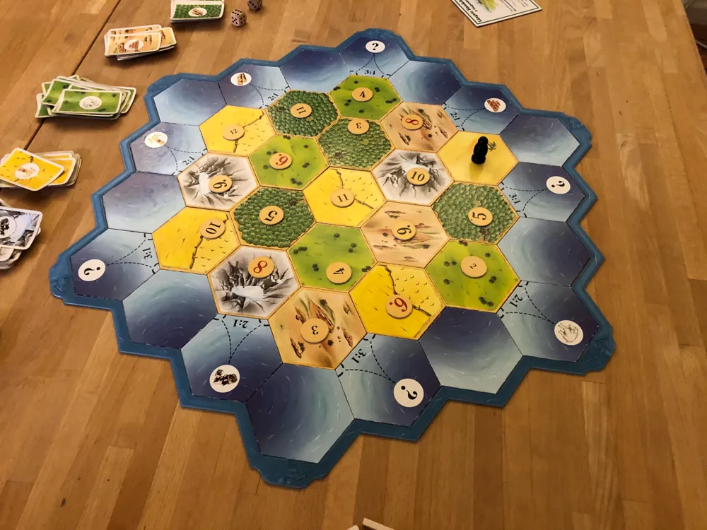 Settlers of Catan Border/Frame by Pulsar Designs - MakerWorld