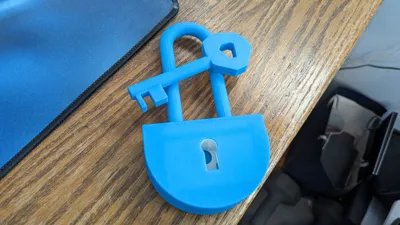 Working locks + keys from Hello Neighbor by michal.tiller MakerWorld ...