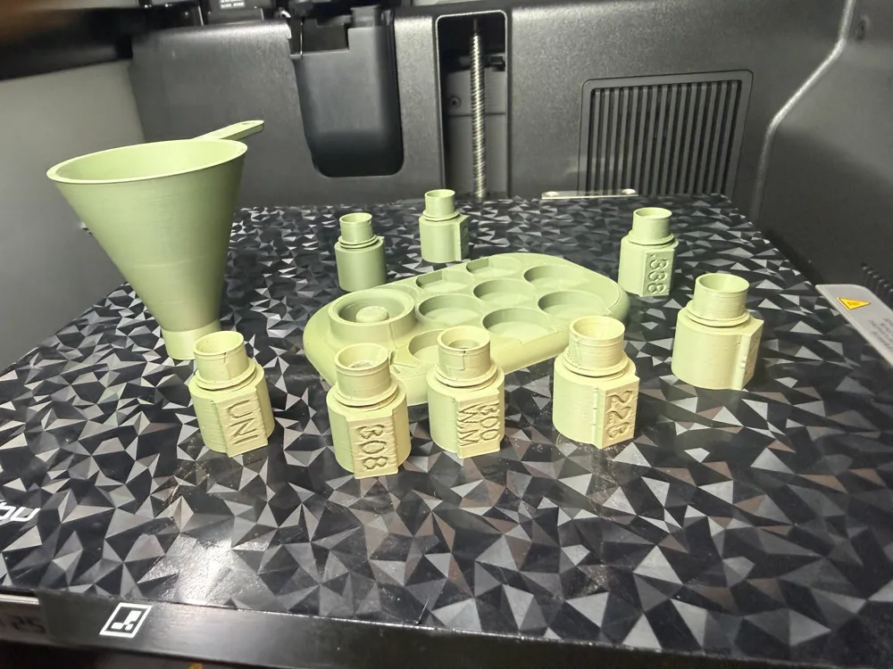 Embudo para recarga calibres intercambiables - Modelo de impresión 3D ...