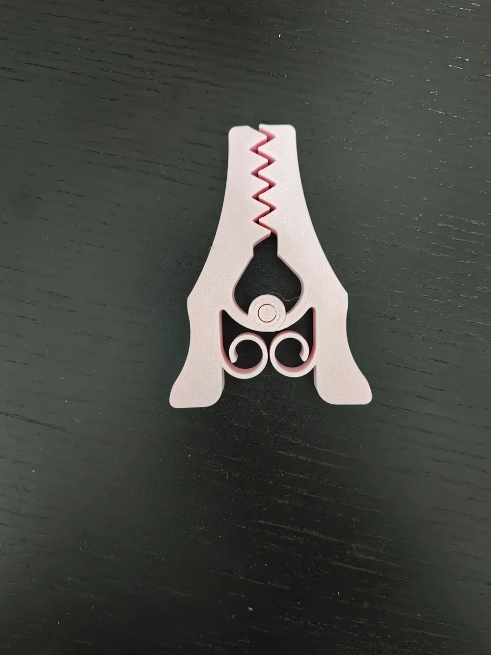 Clips (spring loaded) by 旷野 - MakerWorld